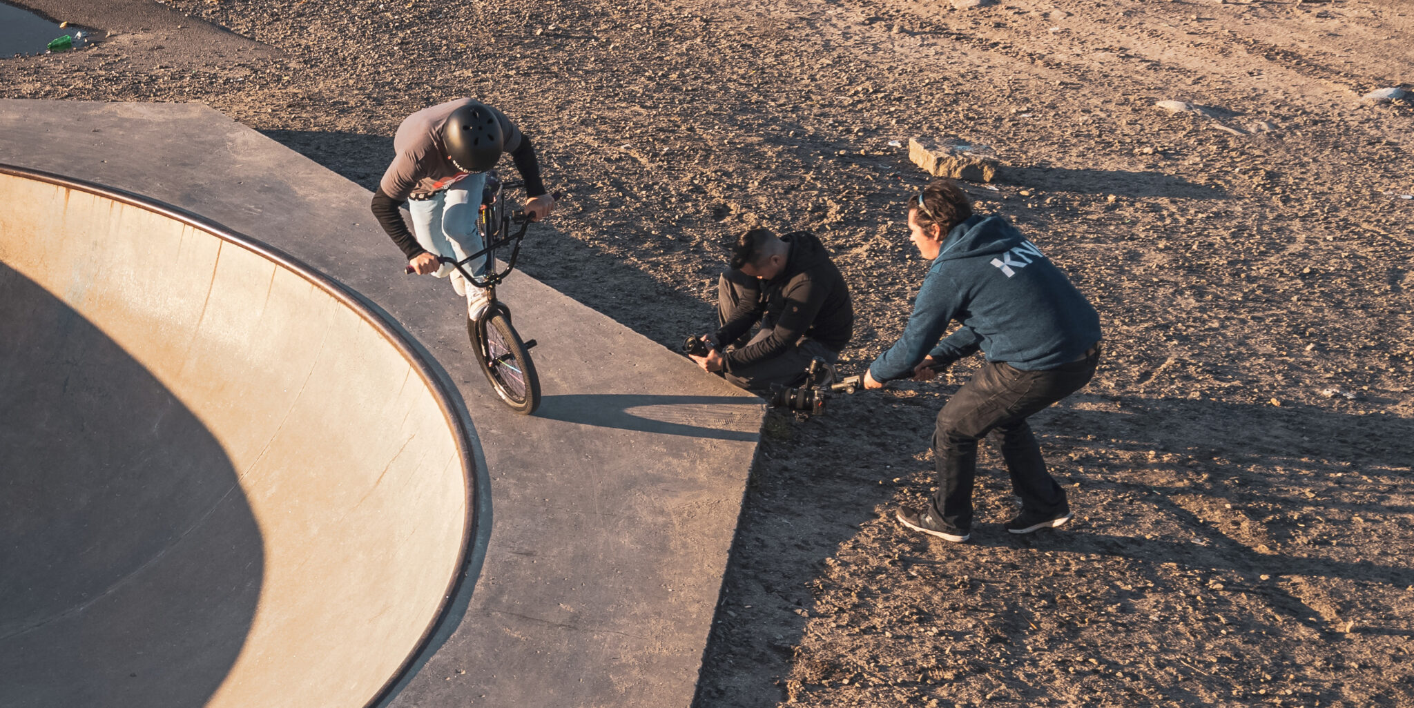 KNI sulisoqarnermut, attaveqatigiinnermut piujuaannartitsinissamullu pisortassaminik nassaarpoq ...